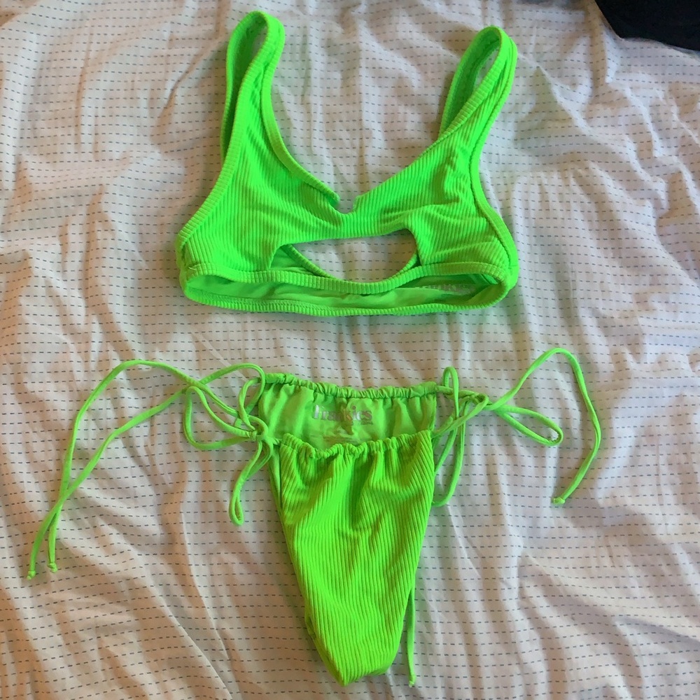 Frankies Bikinis Neon Green Bikini Gem